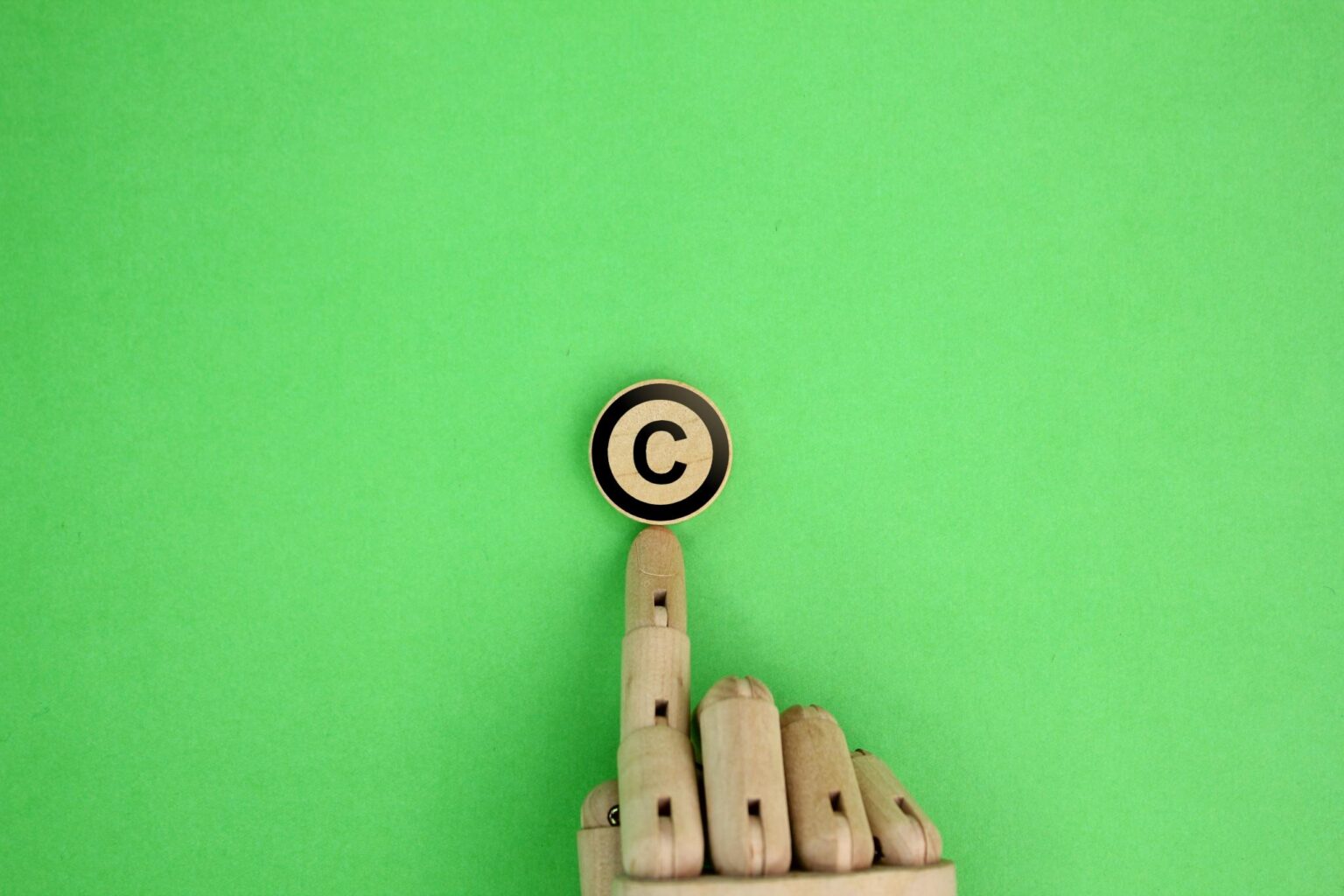 Adding the Copyright Symbol (©) – Word, Excel, Photoshop & Web